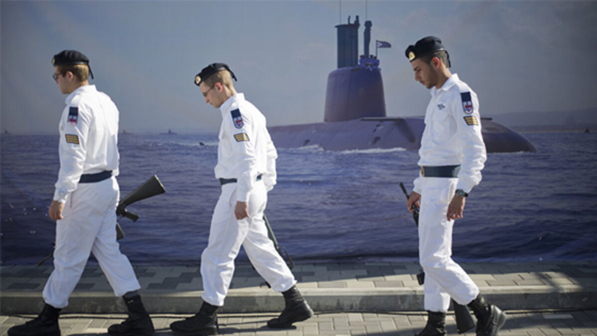 Marines Their Incredible Training Programme When They're On A Nuclear ...