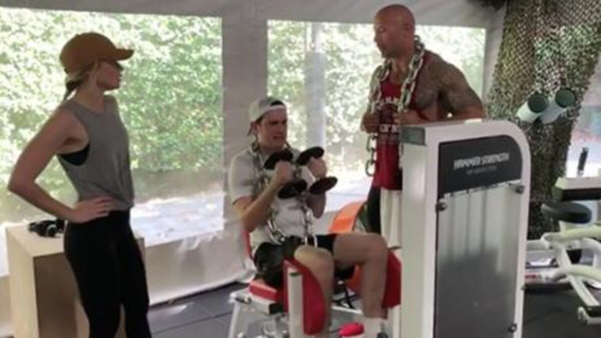 Dwayne 'The Rock' Johnson's All-Star Training Session With Emily Blunt ...