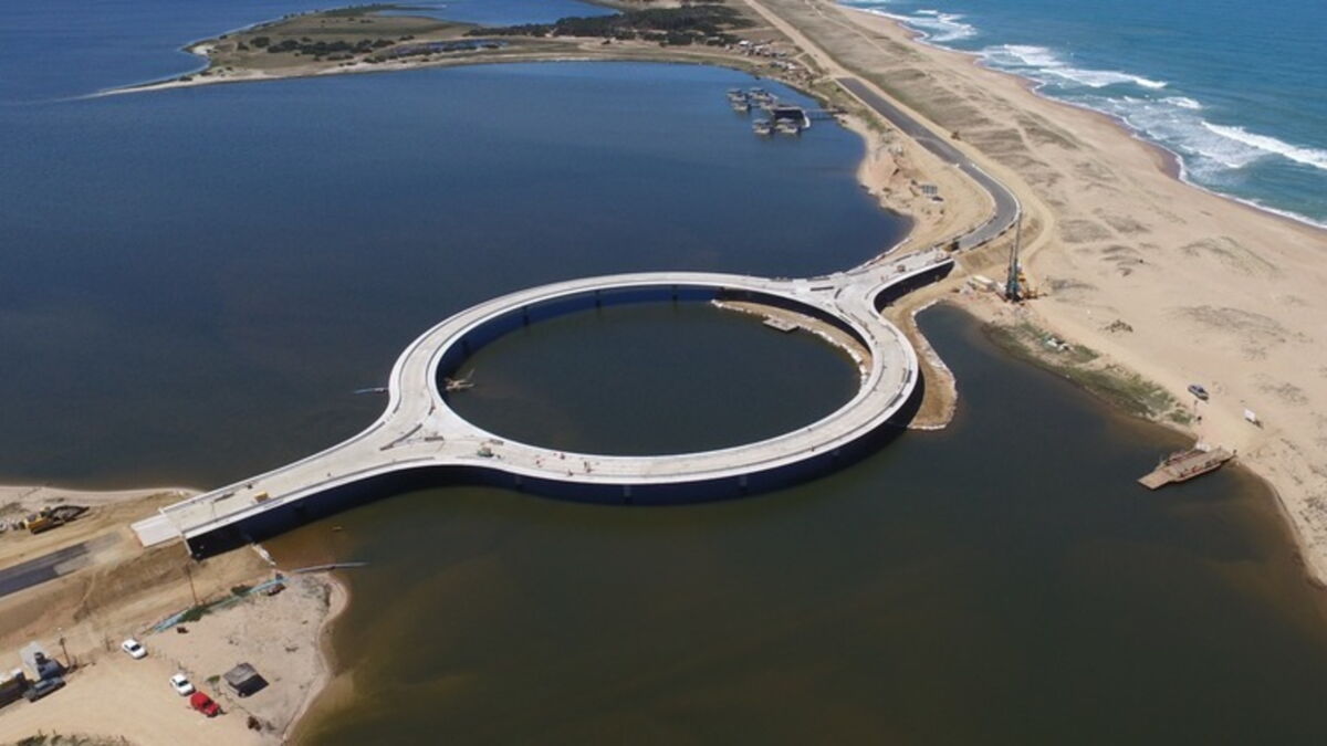 Uruguay Is Home to the World’s Weirdest Bridge