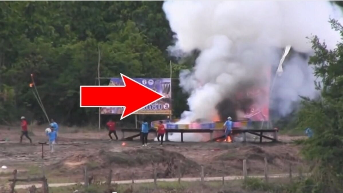 These Are The Most Extraordinary Rocket Fireworks You'll Ever See