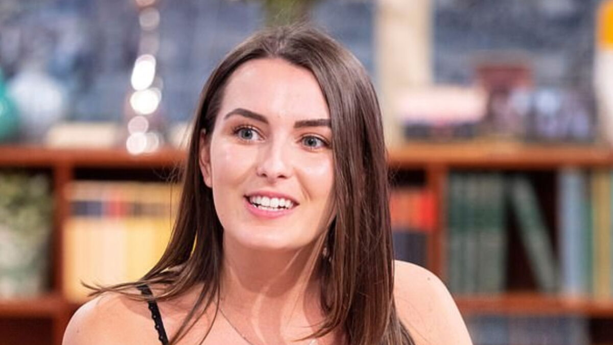 She Was Left ‘Shaking and Upset’ When Cabin Crew Confronted Her Over ...