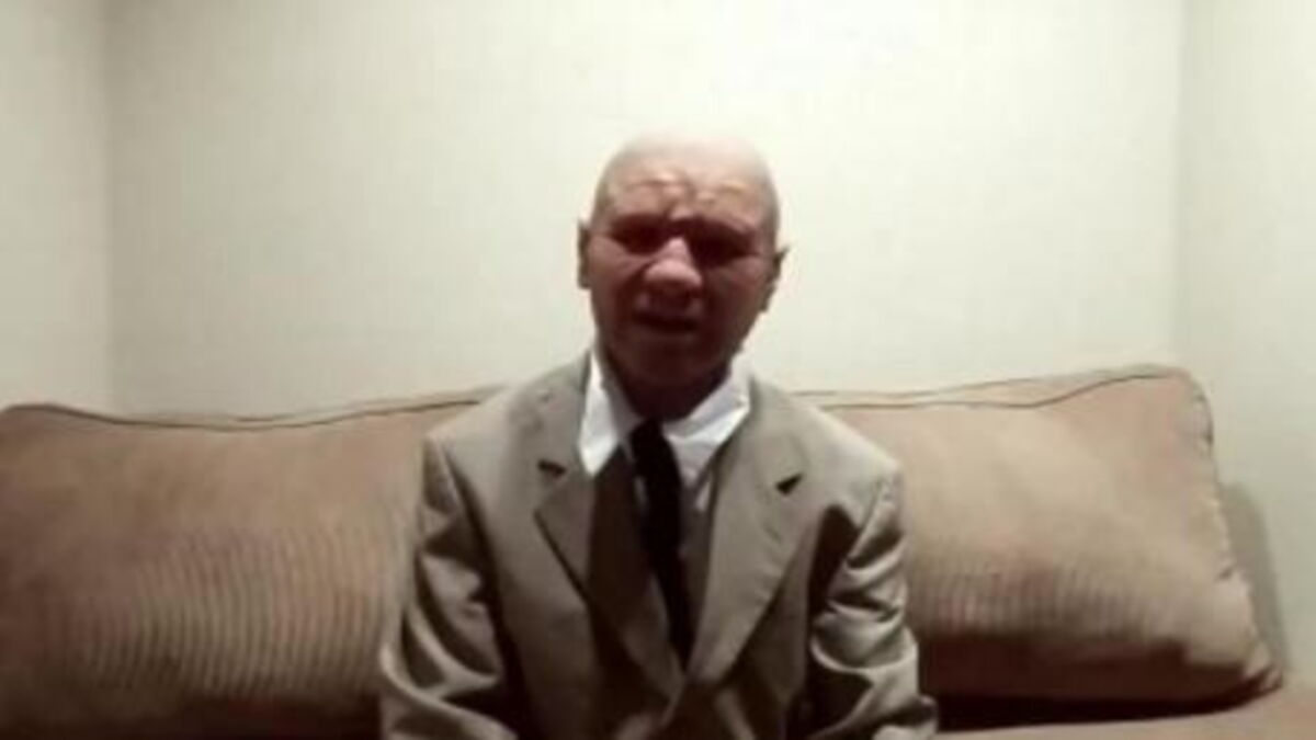 This Man Claims He’s From The Future - And He Has A Photo To Prove It