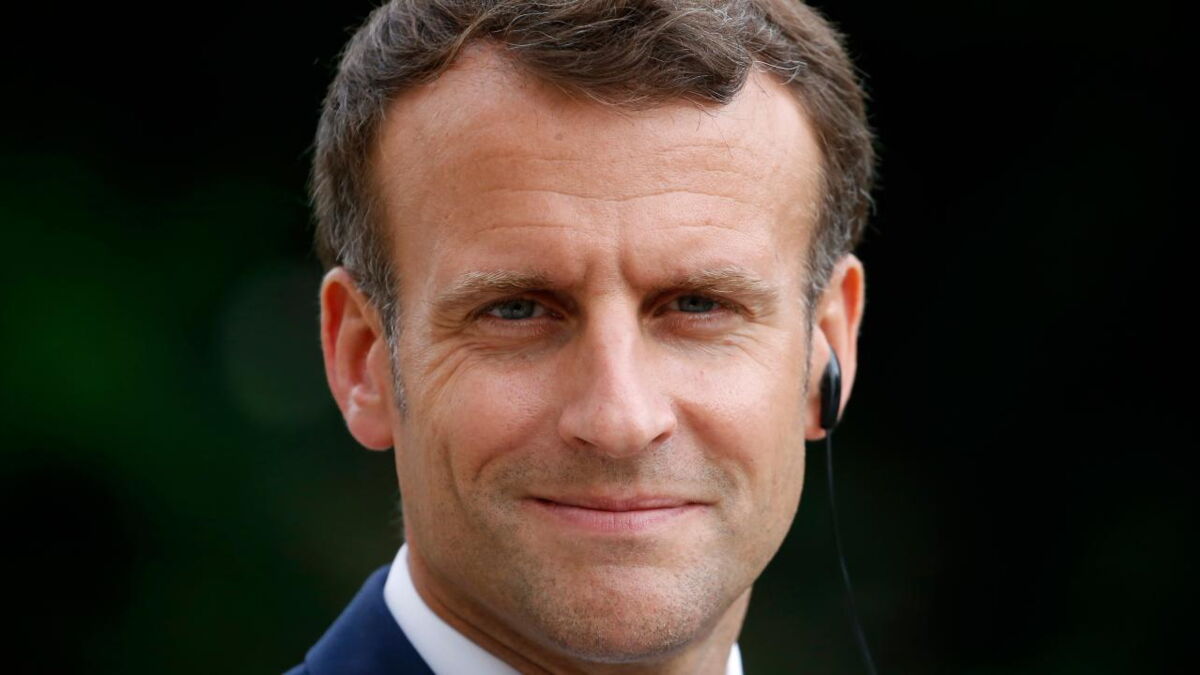 This is how much the French President earns in a month