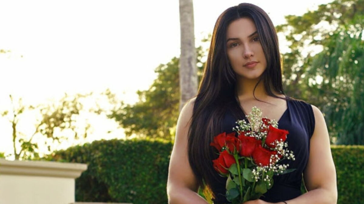 This Model Has The Same Body As Chun-Li From Street Fighter!