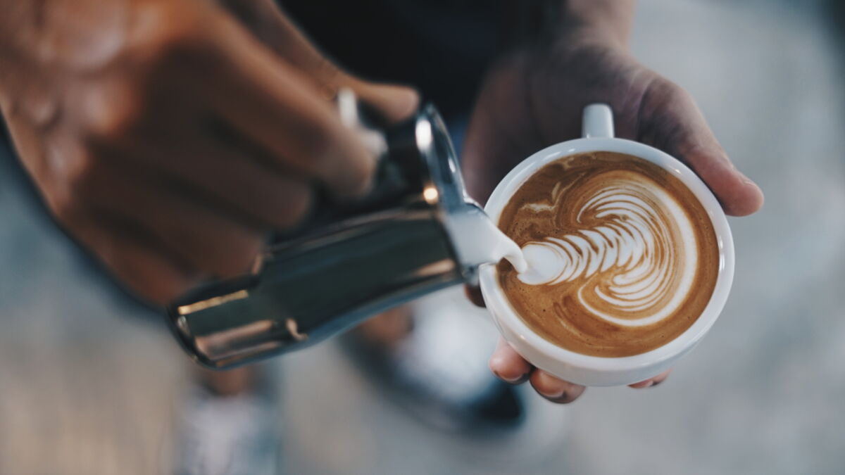 5 signs that you need to reduce your coffee intake
