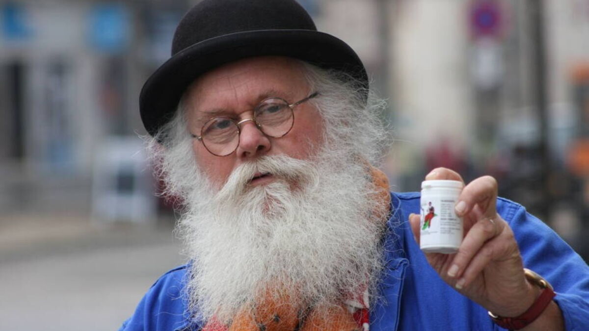 This Man Has Invented A Pill To Change The Scent Of Your Farts...