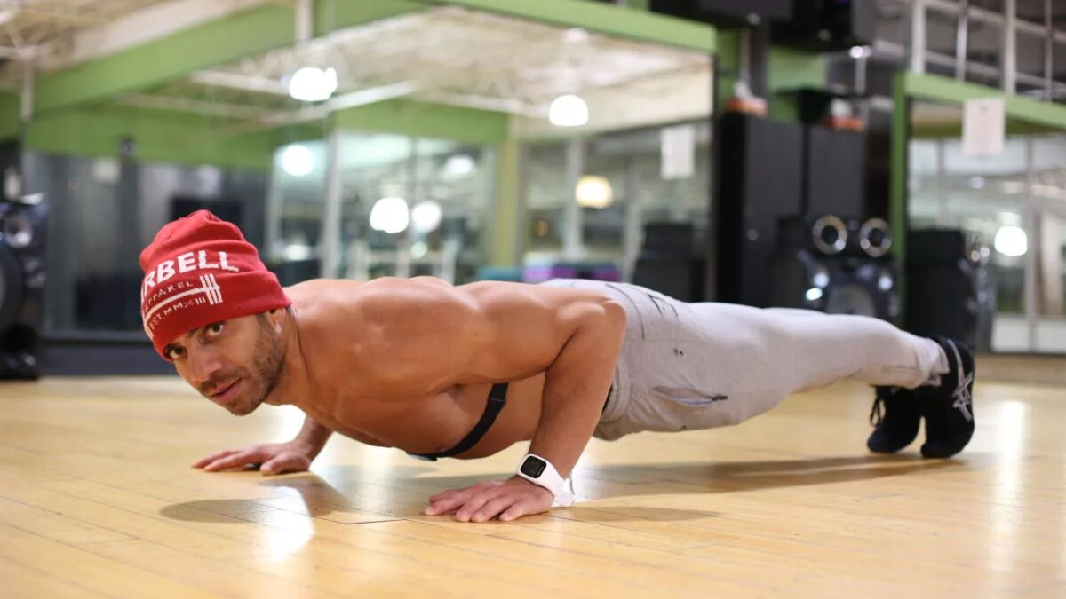 This YouTuber went on a 15-day fast and recorded his journey
