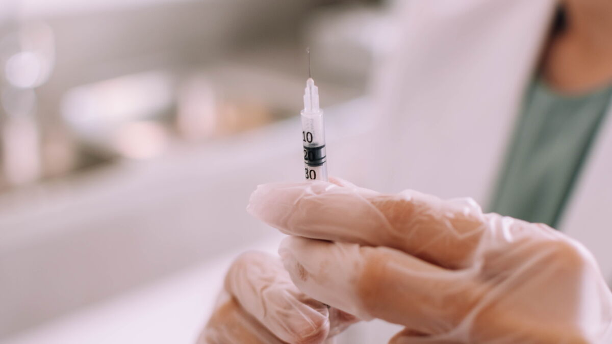 COVID survivors twice as likely to suffer from vaccine side effects
