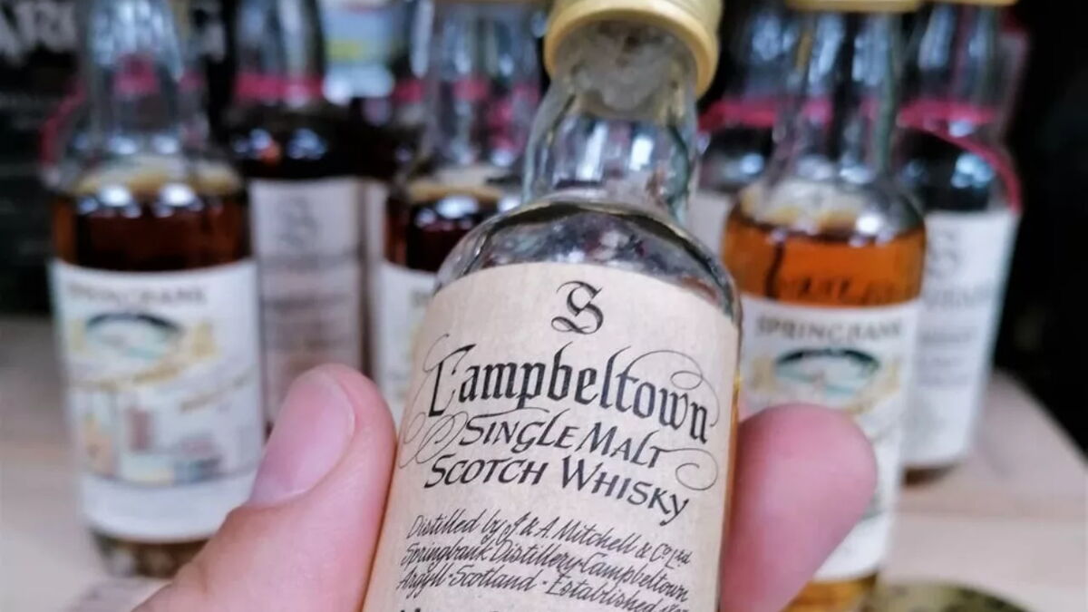 50ml Scotch whisky sells for a record £6,440