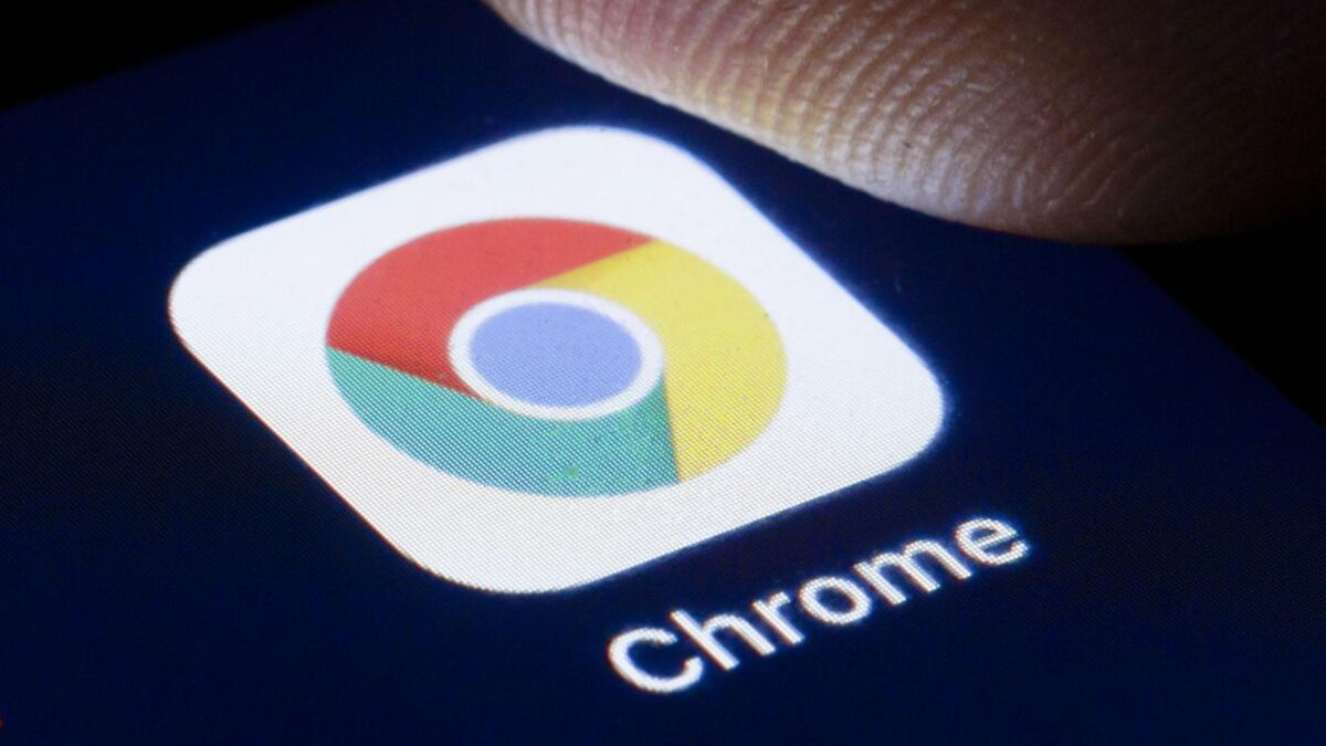 Google: Chrome users asked to upgrade browser after a dangerous ...
