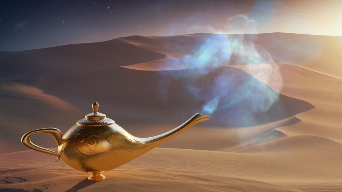 An Indian doctor was scammed and bought 'Aladdin's lamp' for £150,000