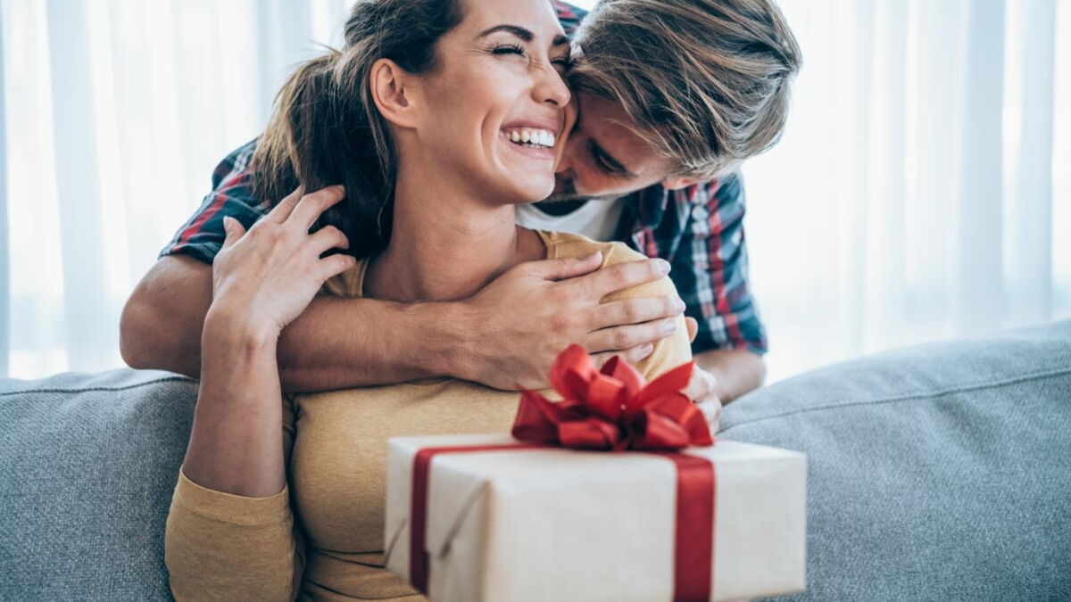 Luxurious gift ideas for your special lady friend