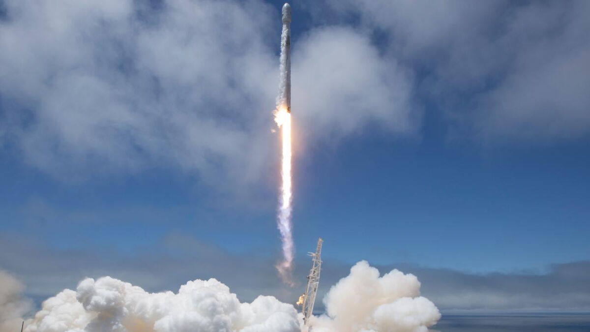 Watch as SpaceX starship SN8 explodes into huge fireball