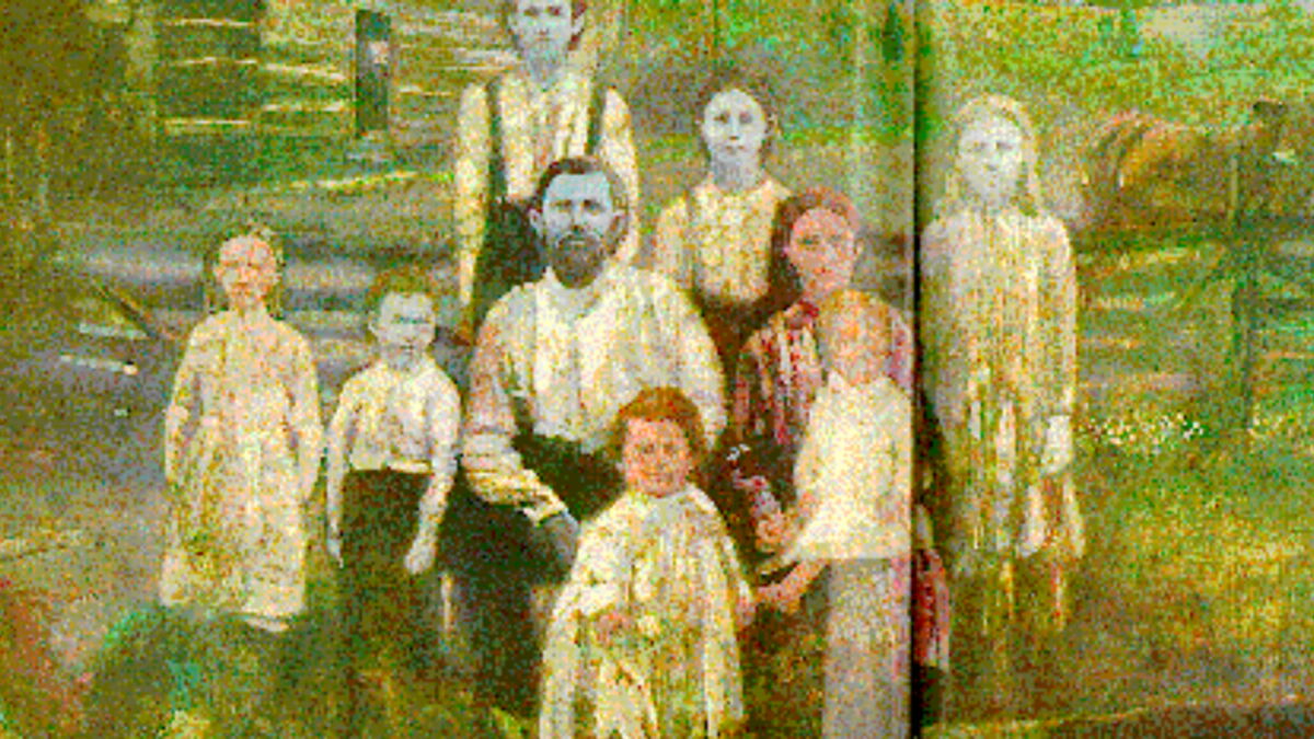 Get To Know This Blue-Skinned Family From Kentucky