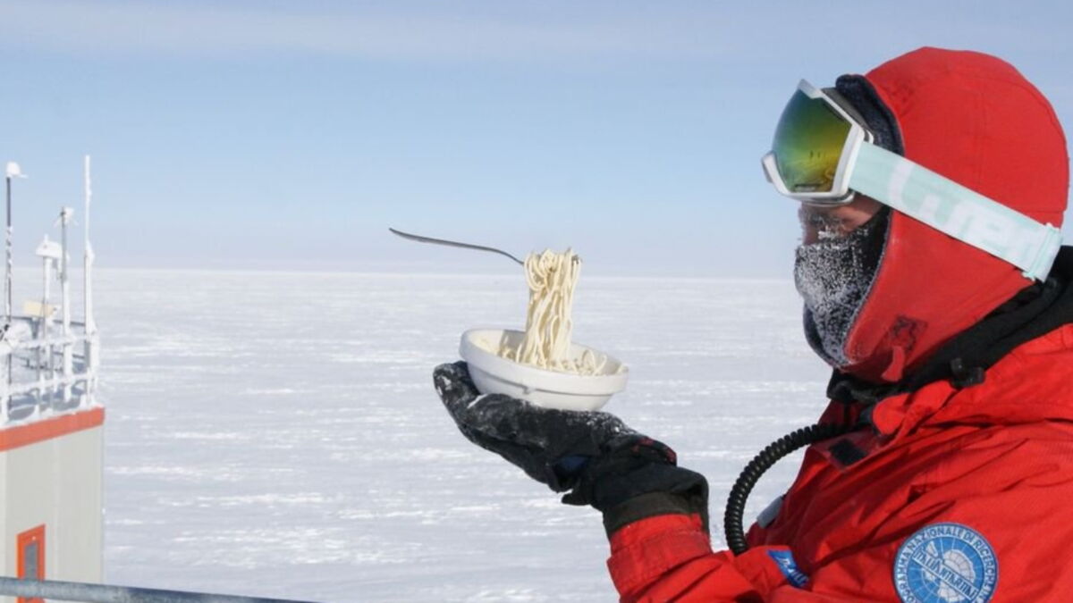 A scientist's hilarious attempt at eating spaghetti in Antartica