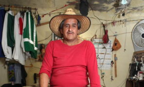 The ‘world’s most beautiful weather girl’ had an embarrassing wardrobe ...