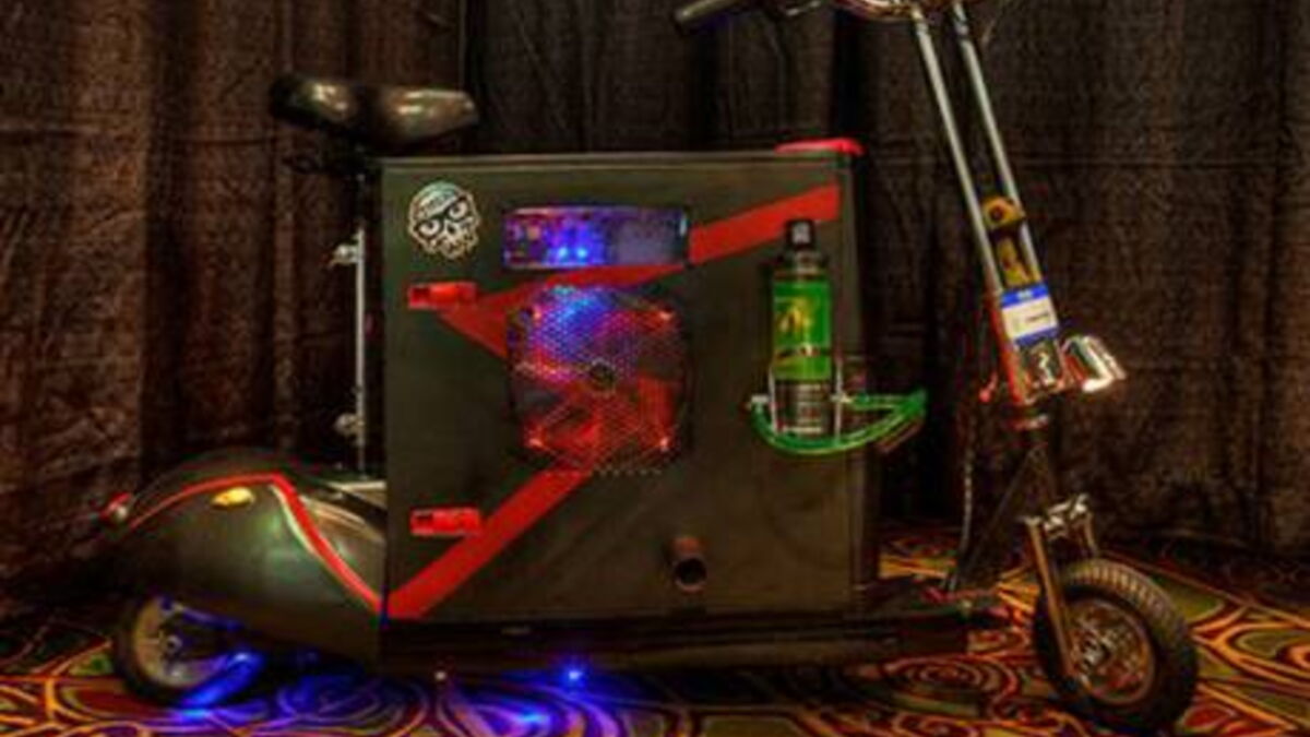 Scooterputer, le premier scooter fabriqué avec un PC