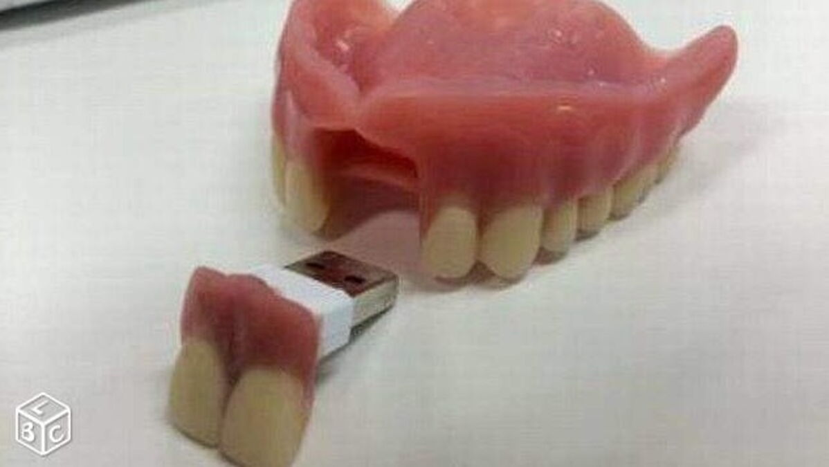 Le Bon Coin : il vend un dentier... USB