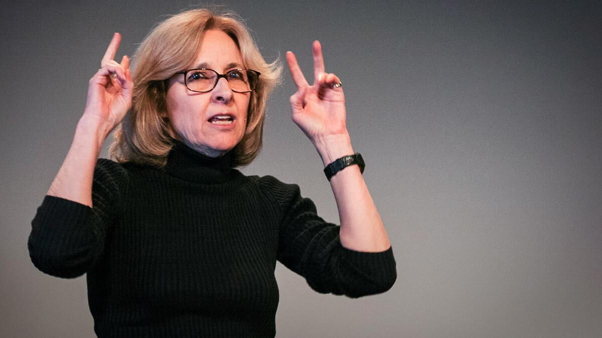 Une anthropologue explique pourquoi l'être humain trompe quand il aime