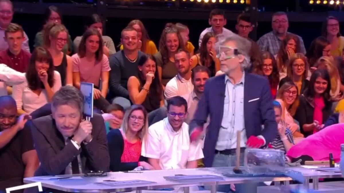 Gilles Verdez pète un plomb et effraie les autres chroniqueurs