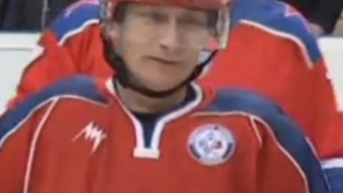 Vladimir Poutine affronte les stars du hockey sur glace