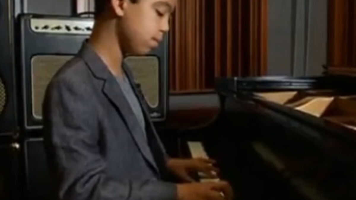 A 9 ans, il est un prodige du piano