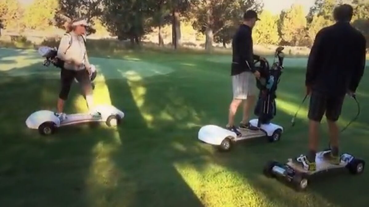 Golfboard est le nouveau skateboard des golfeurs