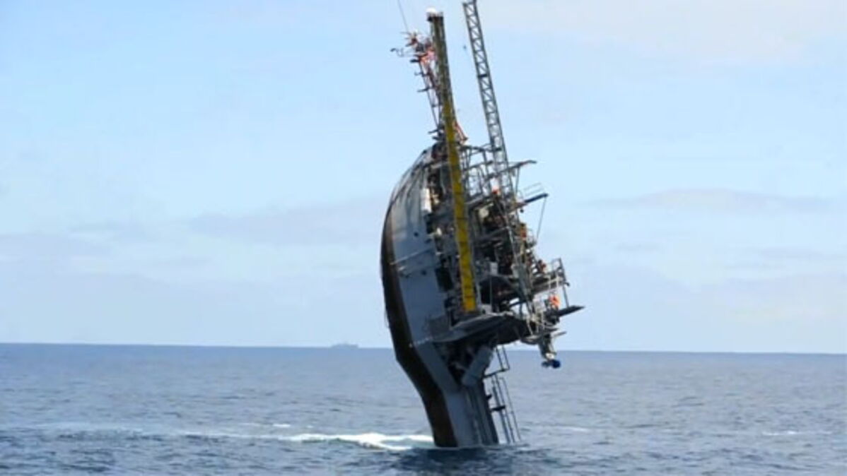 FLIP ship : découvrez ce bateau qui flotte à la verticale