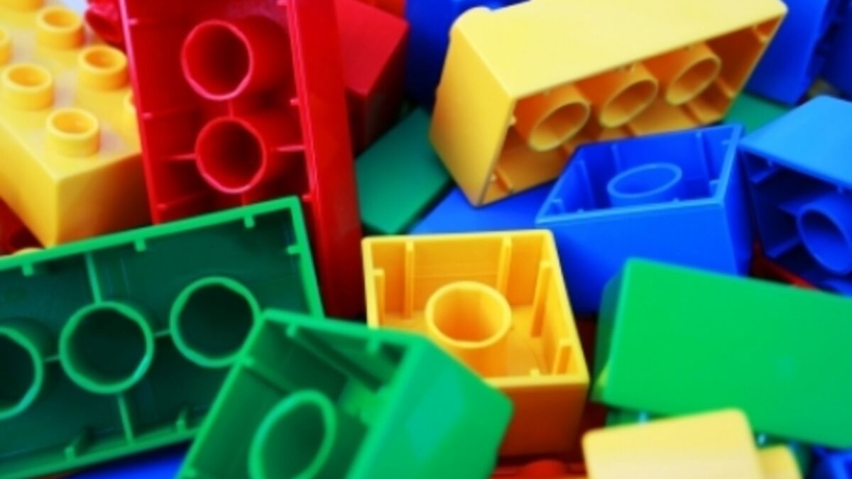 Découvrez les images d'une navette spatiale réalisée avec 65 000 Lego Découvrez les images d'une navette spatiale réalisée avec 65 000 Lego