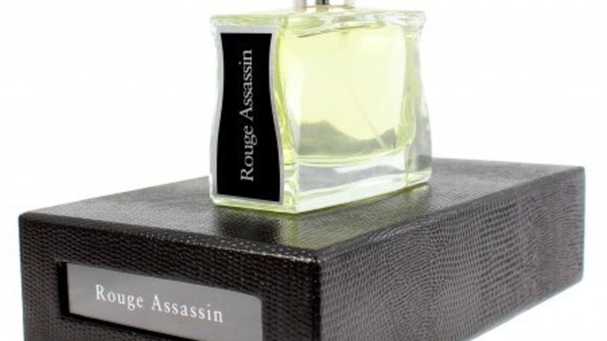 Rouge Assassin : L'androgynie des années 20 selon Jovoy