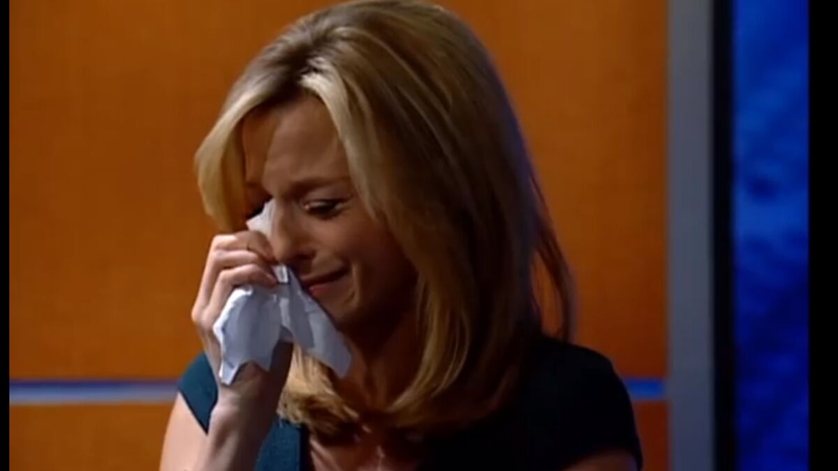 CNBC : La présentatrice Courtney Reagan reçoit une demande de mariage ...