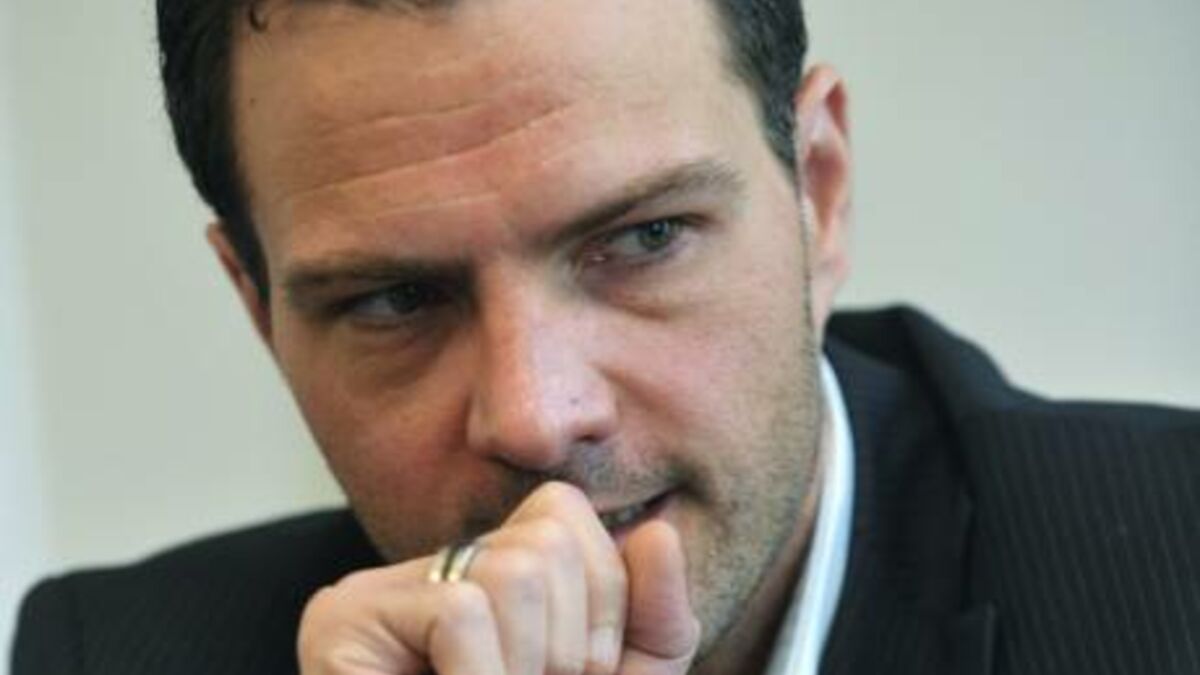 L'ex-trader Jérôme Kerviel face à son procès L'ex-trader Jérôme Kerviel face à son procès