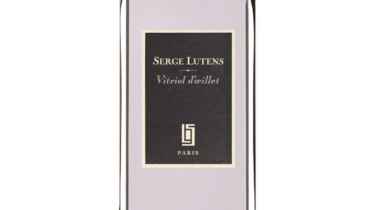Vitriol d'oeillet : Le parfum colérique de Serge Lutens