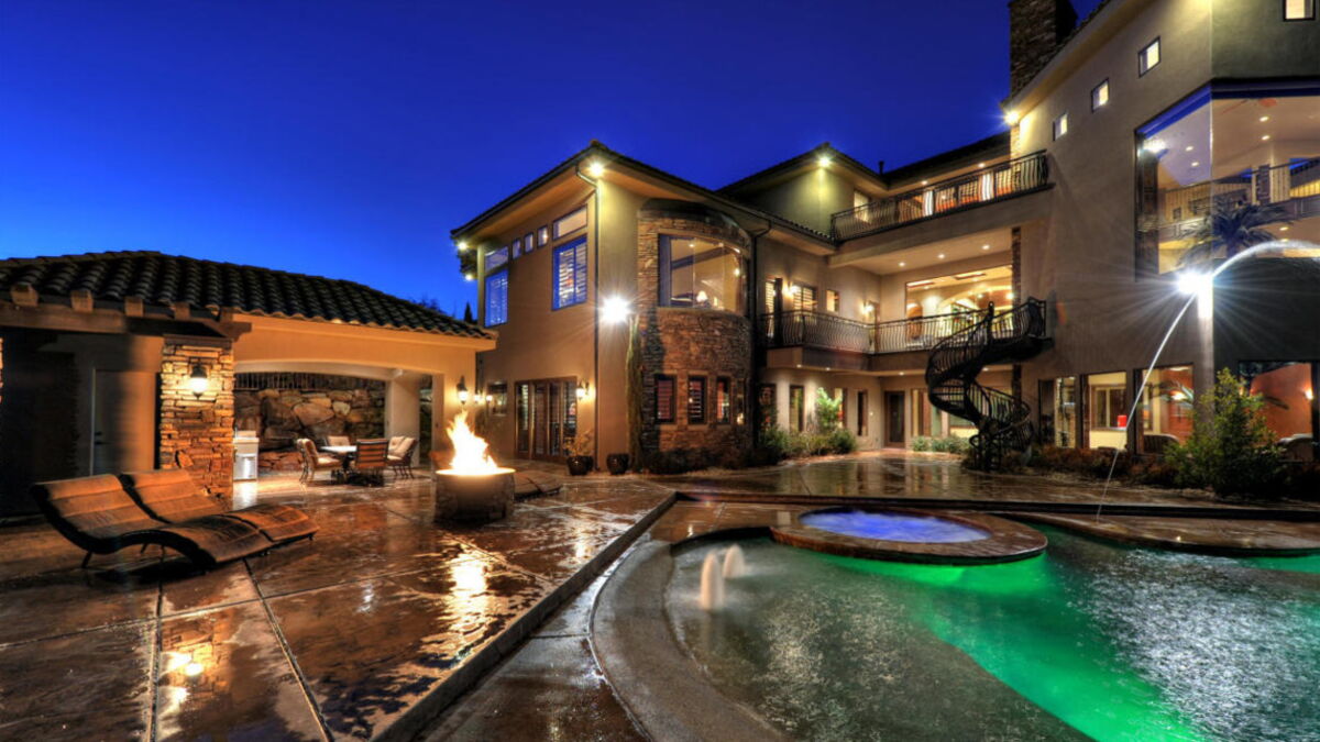 1445 W Grande CIR 7 : un manoir ultra luxueux à Washington