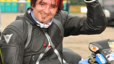 Sebastiaan Bowier bat le record du monde de vitesse à vélo