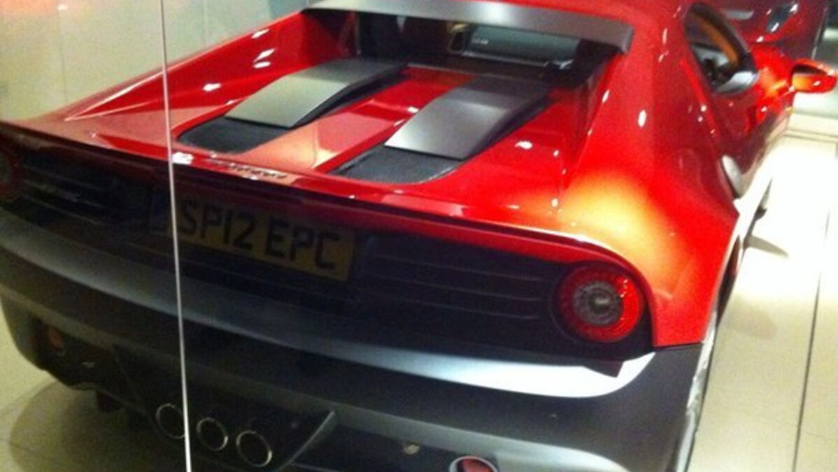 La Ferrari SP12 EPC du guitariste Eric Clapton se fait entendre