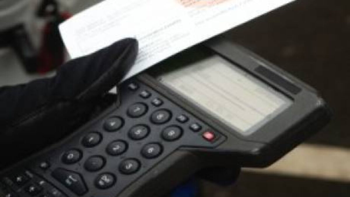 Il reçoit 143 contraventions... pour la même infraction