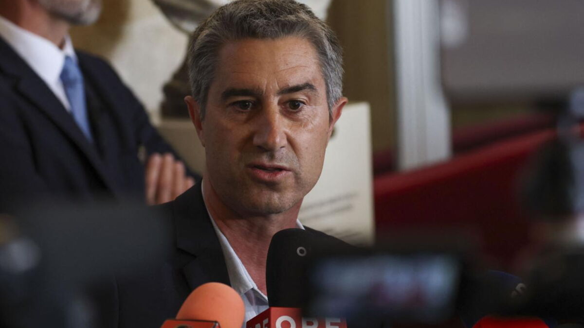 François Ruffin se déclare hostile à « l’immigration pour le travail ...