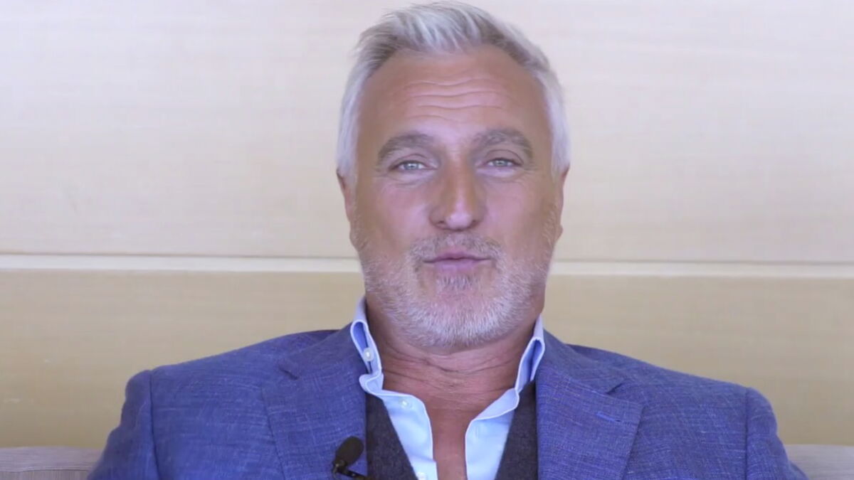 Interview : David Ginola casse les clichés masculins, "Il m'arrive de ...
