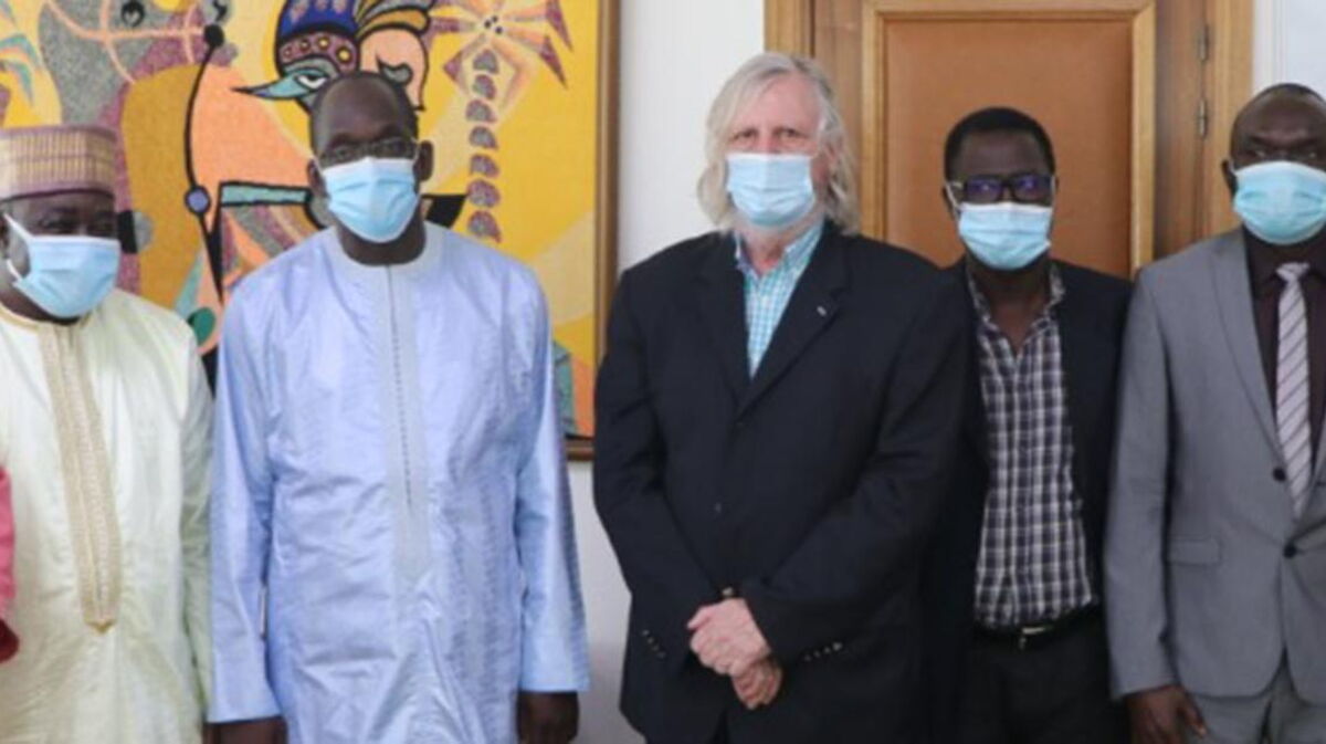 Didier Raoult : les raisons de son voyage au Sénégal