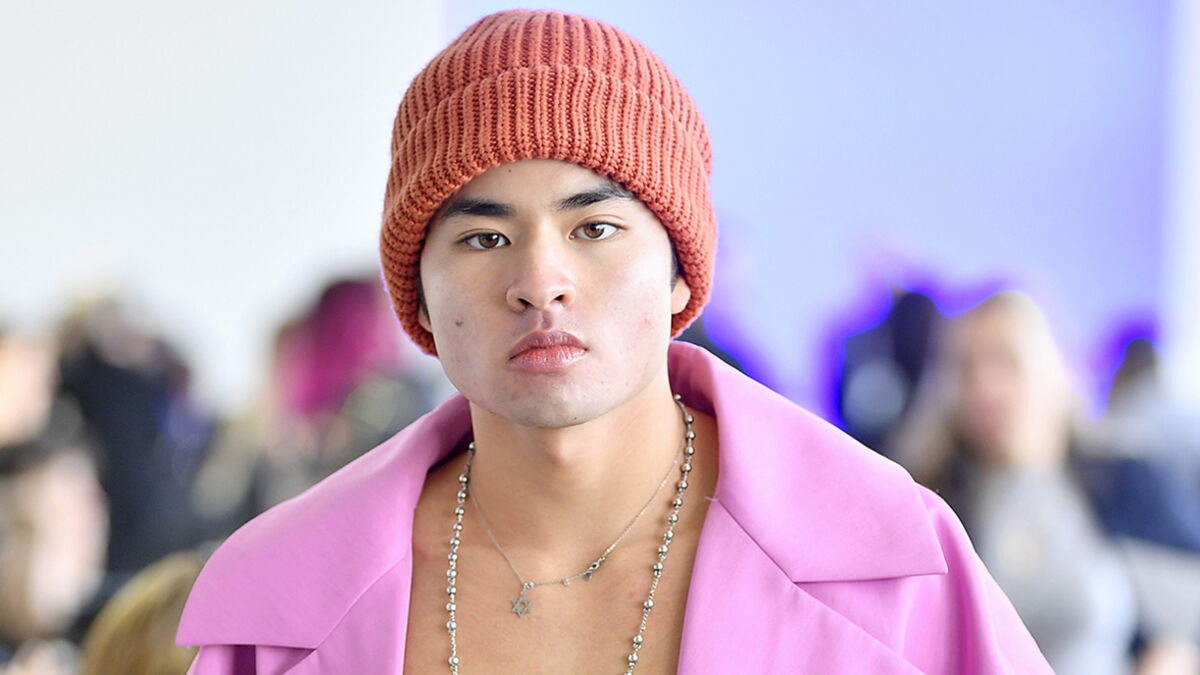 Chella Man : Artiste et acteur trans contre les clichés de genre