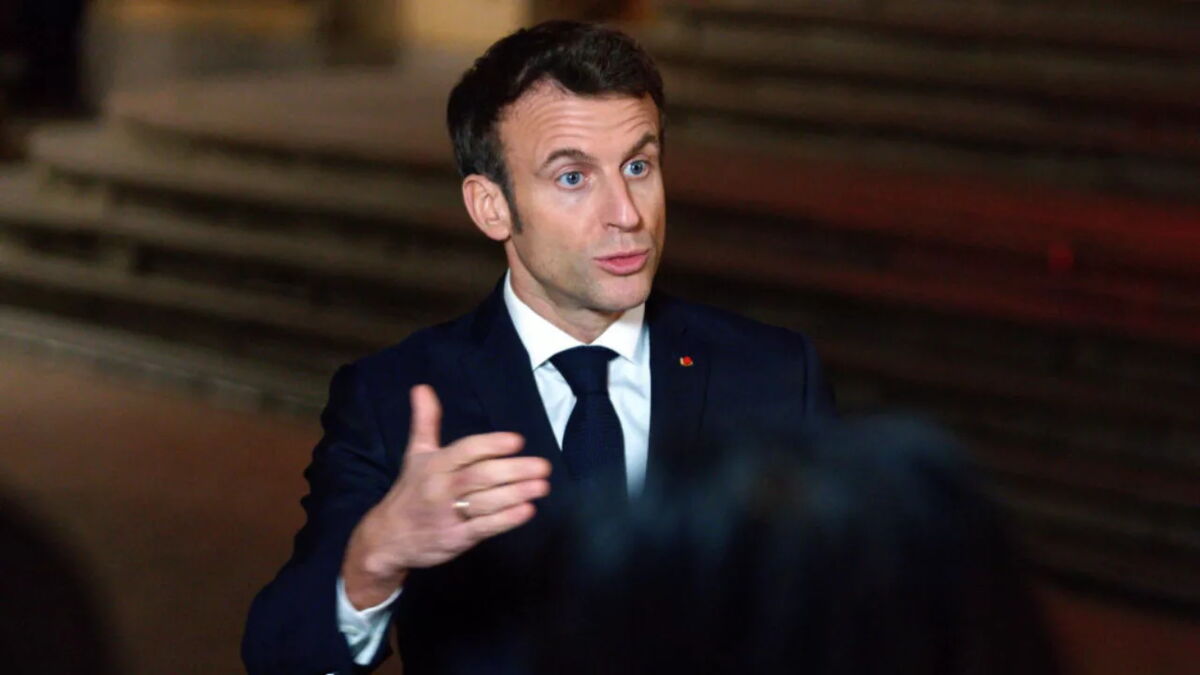 Emmanuel Macron : Son hommage poignant à Samuel Paty