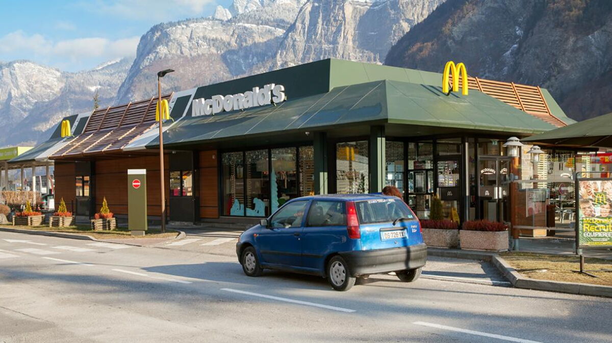 McDonald's : un ancien candidat de Top Chef fête son mariage au McDo