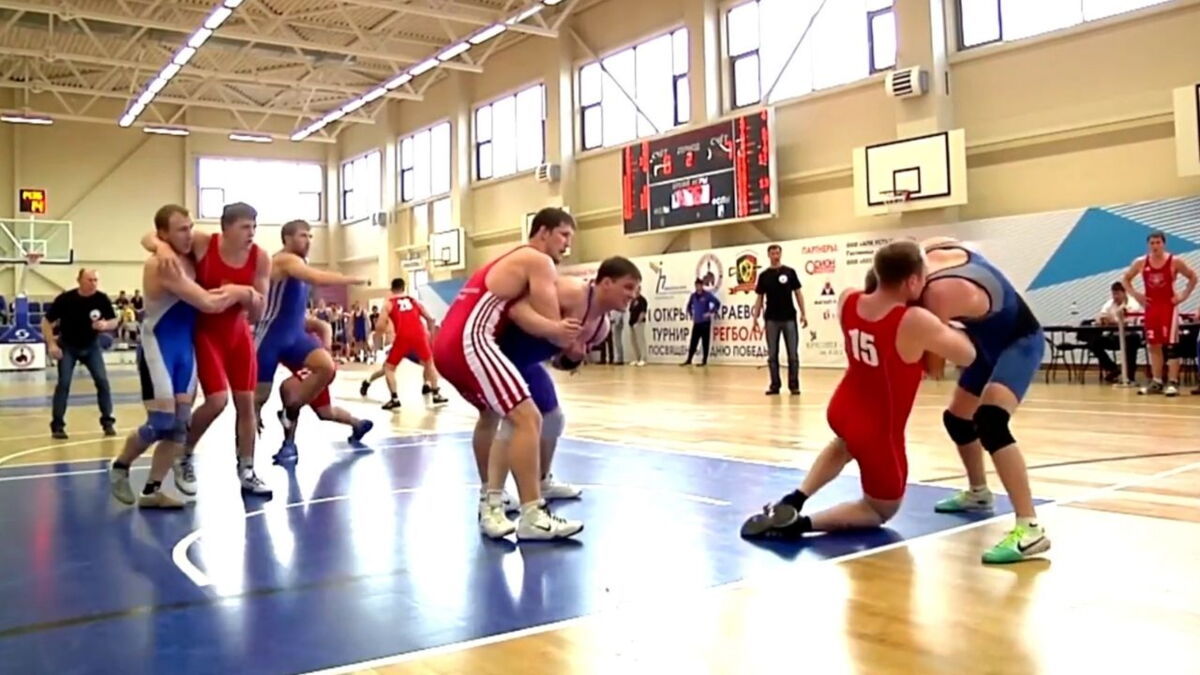 Insolite : le rugball, ce sport WTF qui mélange basket, rugby et lutte
