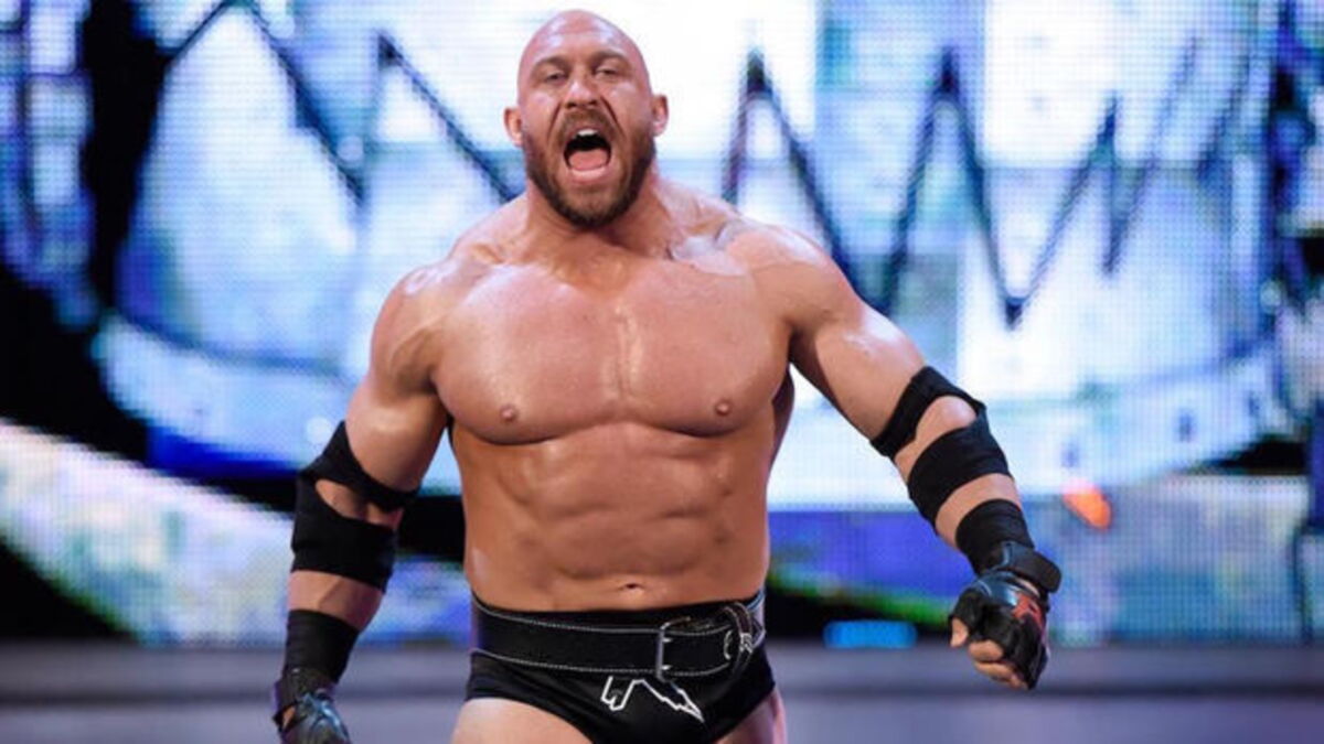 Der ehemalige WWE-Star Ryback geht zur MMA und verhandelt mit Bellator