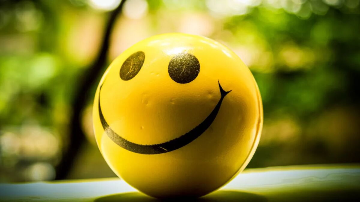 Studie über Emojis: So unterschiedlich nehmen junge und alte Menschen ...