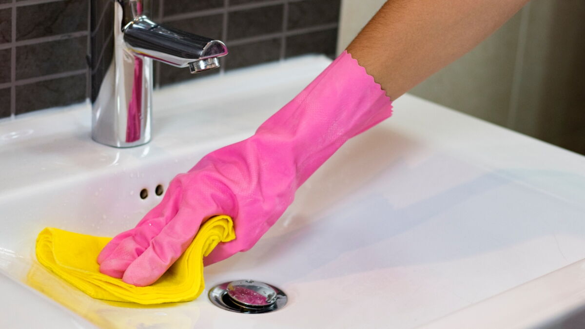 Putztrick: So wird euer Waschbecken wieder richtig sauber