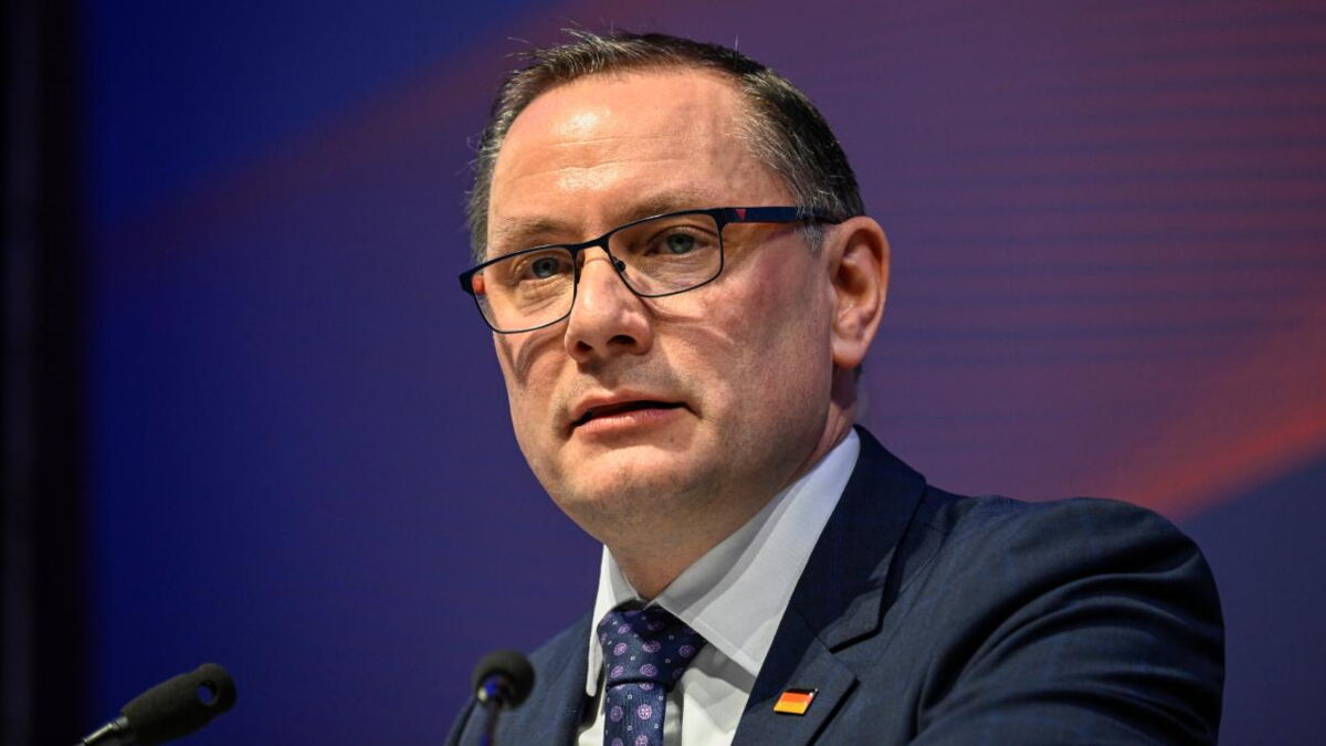 AfD-Vorsitzender bei Maischberger: Chrupalla vergleicht Ukraine mit ...