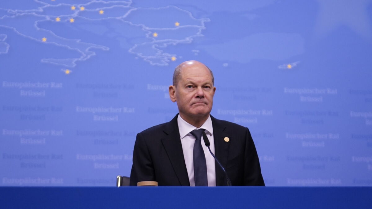 Vorwurf an Olaf Scholz mitten in Bundeswehr-Abhörskandal: "Er wird ...