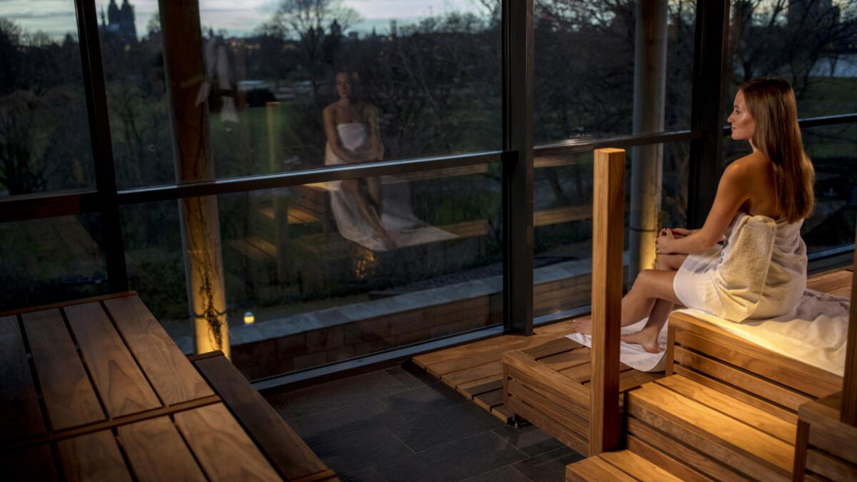 Schwitzen, aber richtig: Diesen Fehler solltet ihr beim Saunieren vermeiden